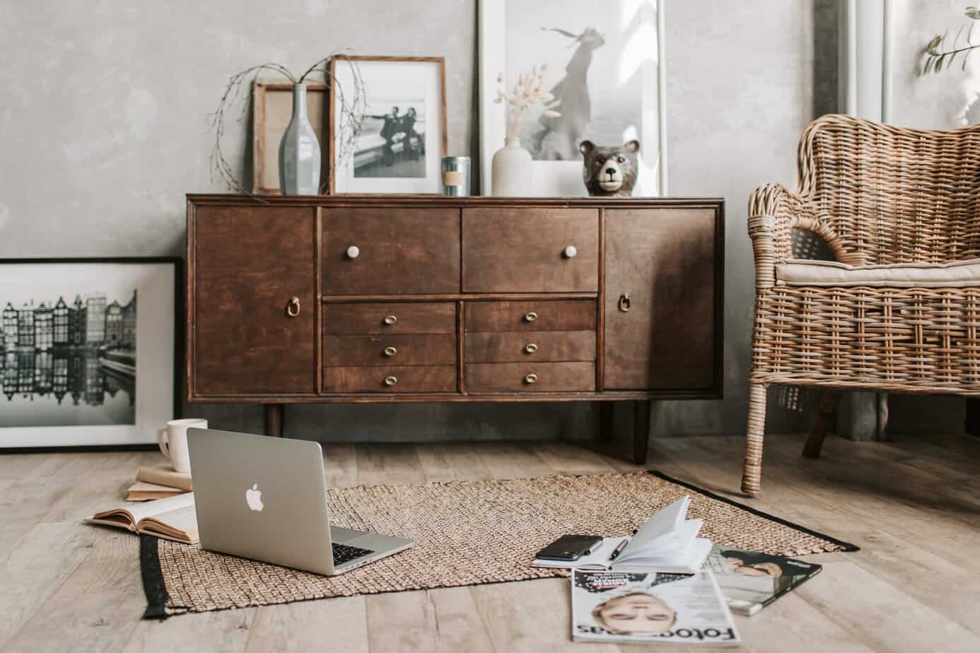 41+ Enchanting Farmhouse Wall Decor Ideas to Add Rustic Flair to Your Home